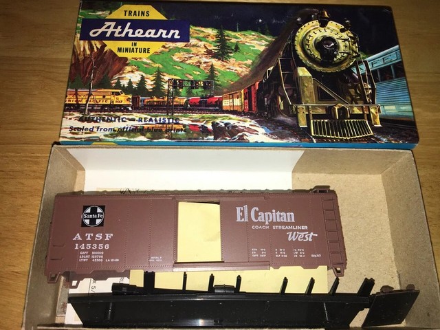 HO Scale Athearn 5013 Santa FE El Capitan 40' Single Door Boxcar 145356 ...