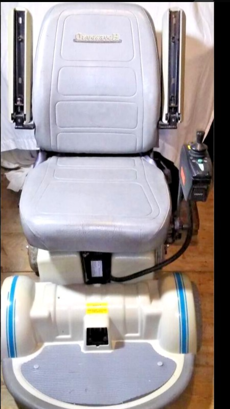 Hoveround MPV4 Power Wheelchair - Lightly Used, Professionally ...