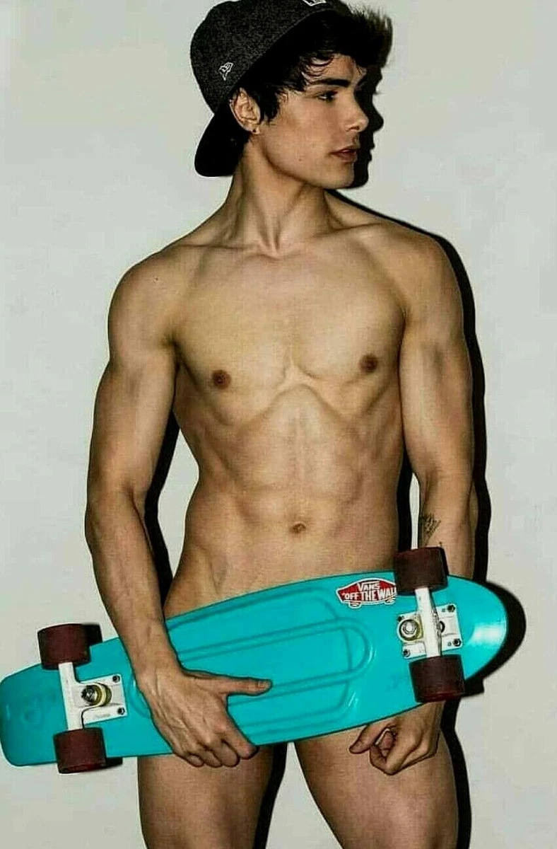 Hot Skateboarding Guys