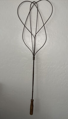 Primitives - Rug Carpet Beater