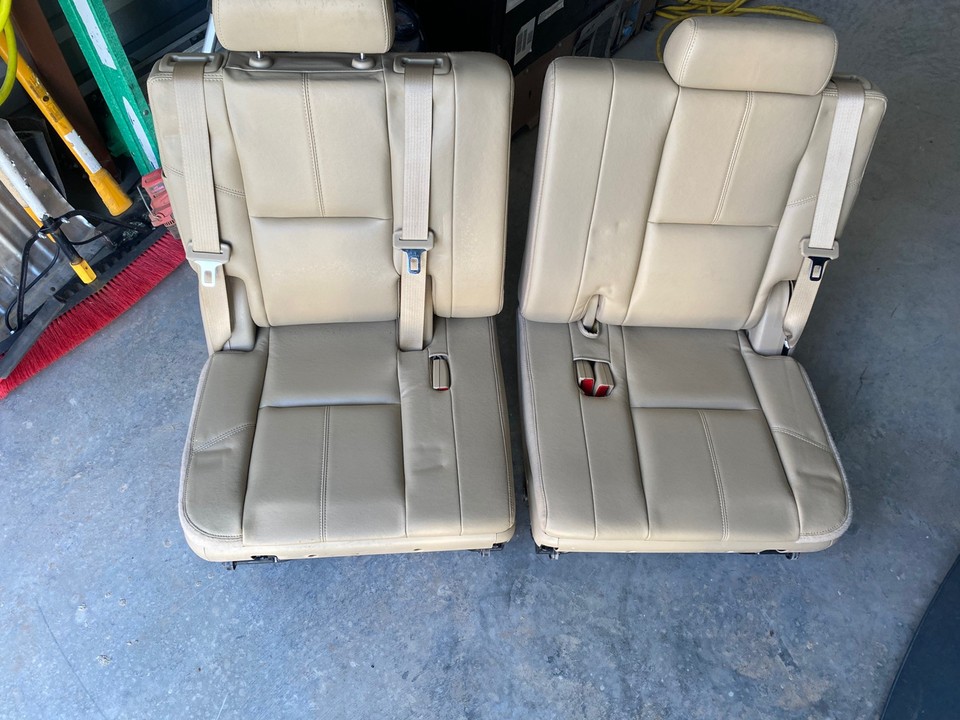 *NOTE* 2011TAHOE Tan Light Cashmere Leather Rear Backseat Third 3rd Row ...