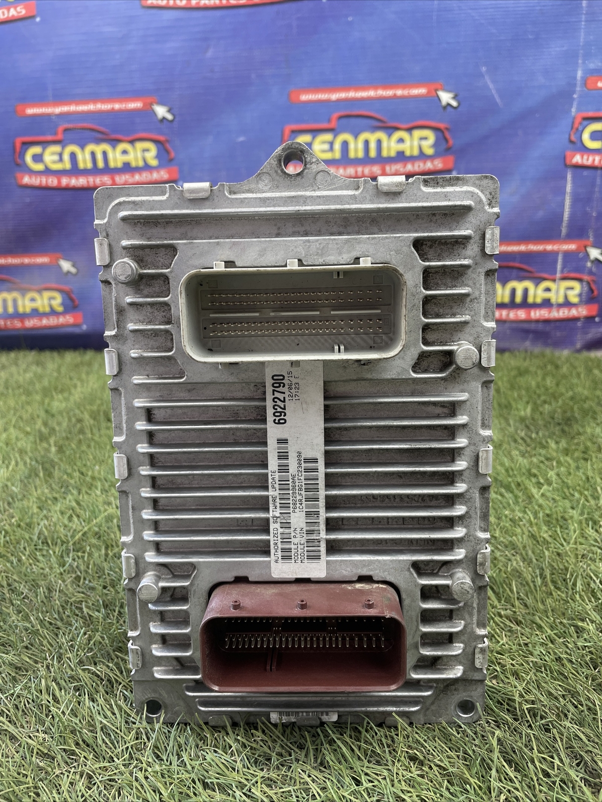 2015 JEEP GRAND CHEROKEE ENGINE COMPUTER BRAIN BOX ECU ECM 68229960AE ...