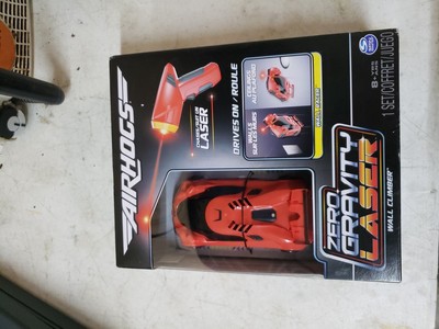 AIR HOGS Zero Gravity Laser Guided Wall-Climbing Remote Control Race ...
