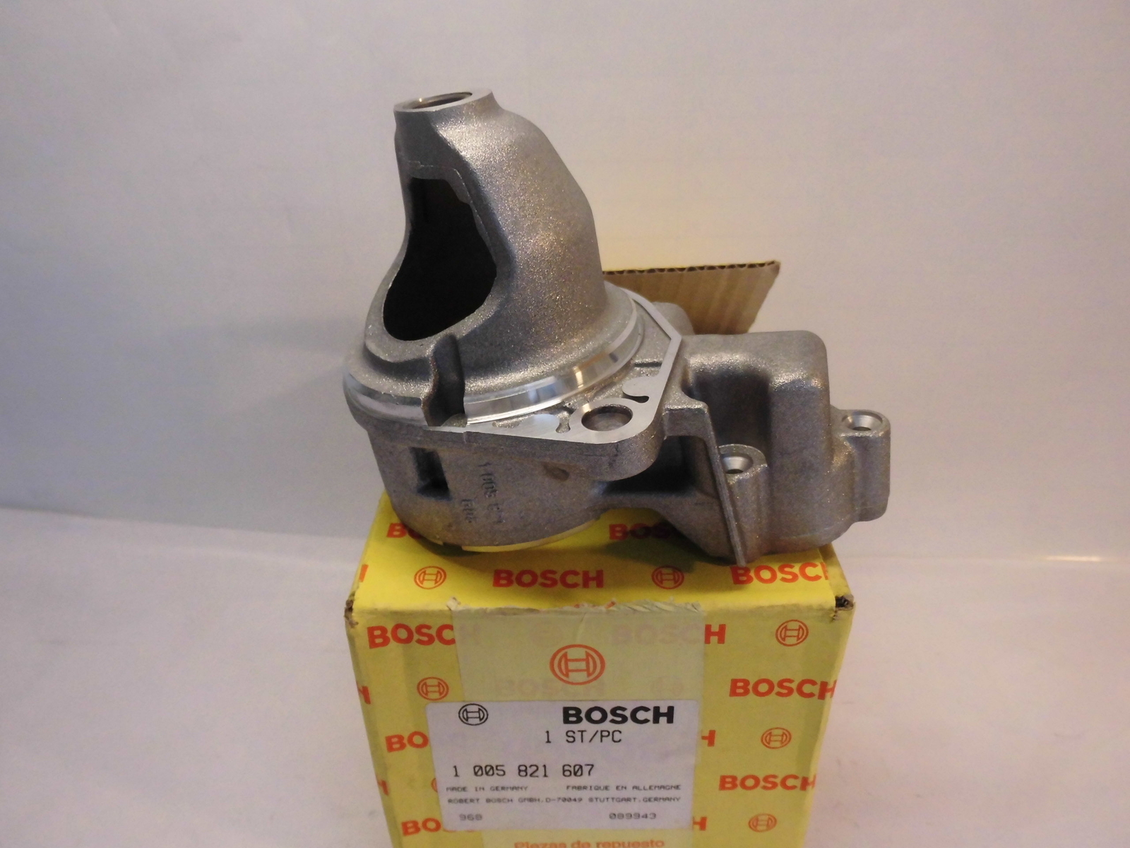 Bosch 1005821607 Antriebslagerschild Anlasser Starter Drive end shield ...