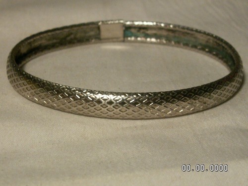 ...Silver Tone Lattice Pattern Design Domed Band Bracelet... | eBay