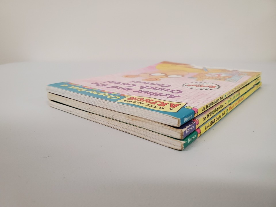 Lot Of 3 Arthur Chapter Books Marc Brown Paperback PBS Aardvark 4 7 10 ...