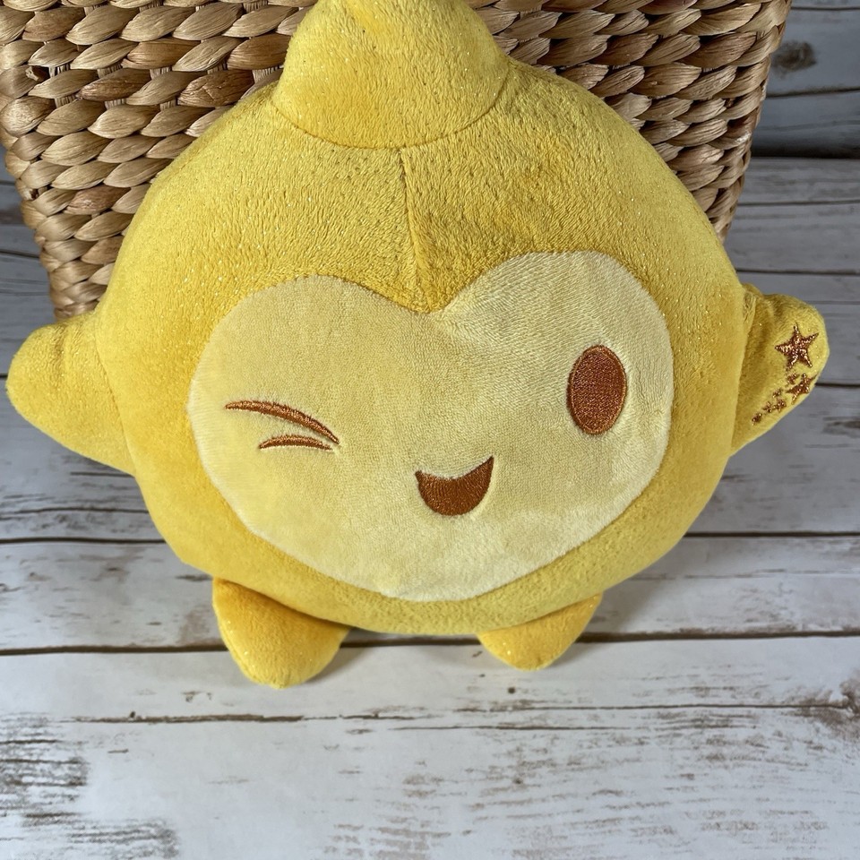 Disney Wish Hug & Wish Star Plush Yellow Light Up Movie Stuffed Animal ...