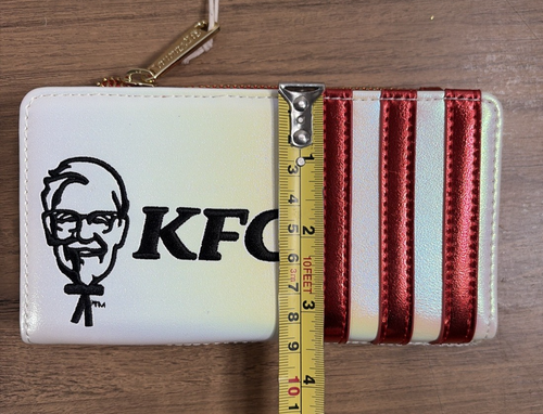Loungefly Portafoglio KFC Colonel Sanders Women's Zipper Seven Card ...