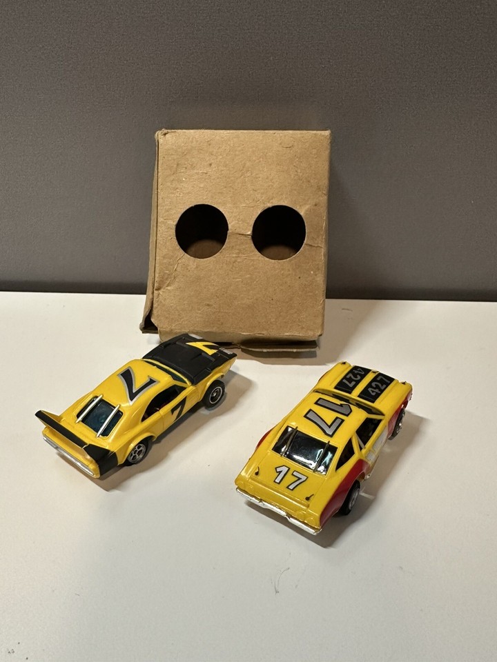 Aurora A/FX Yellow Dodge Charger Daytona #7 & Chevy Chevelle 427 Slot ...