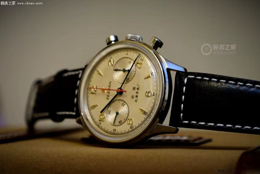 Mens Watch 1963 Pilot Watch 42mm Retro Quartz Chronograph. | eBay UK