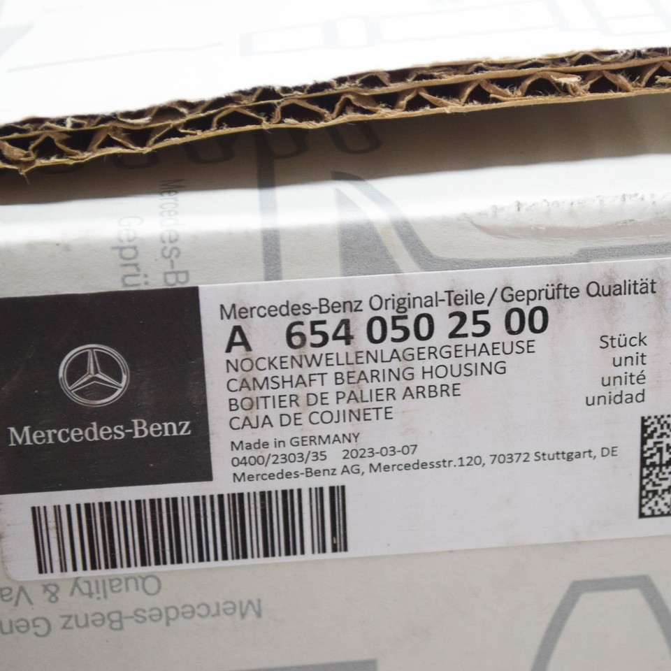 MERCEDES-BENZ E W213 Camshaft Valve Cover A6540502500 NEW GENUINE | eBay