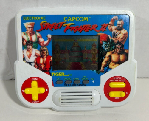 Street Fighter II Handheld Game 1992 Tiger Electronics Capcom - Tested ...