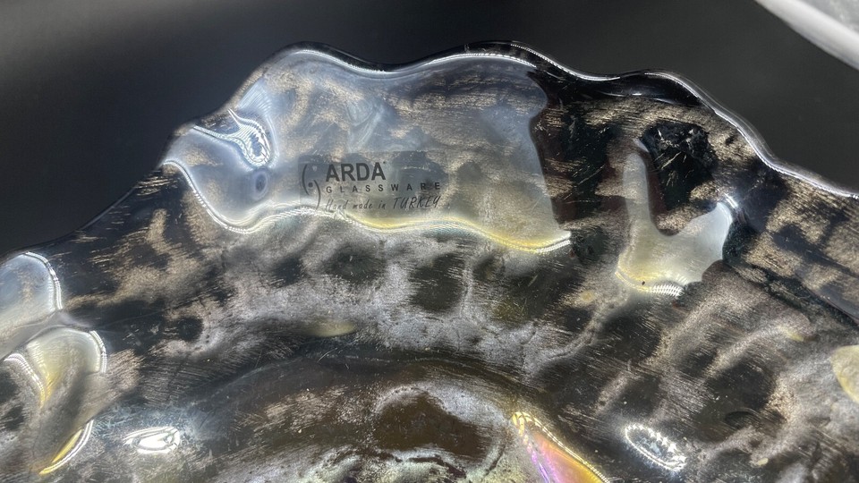 Donald Stuart Opalescent Arda Glassware Oyster Shaped Serving Dish/Bowl ...