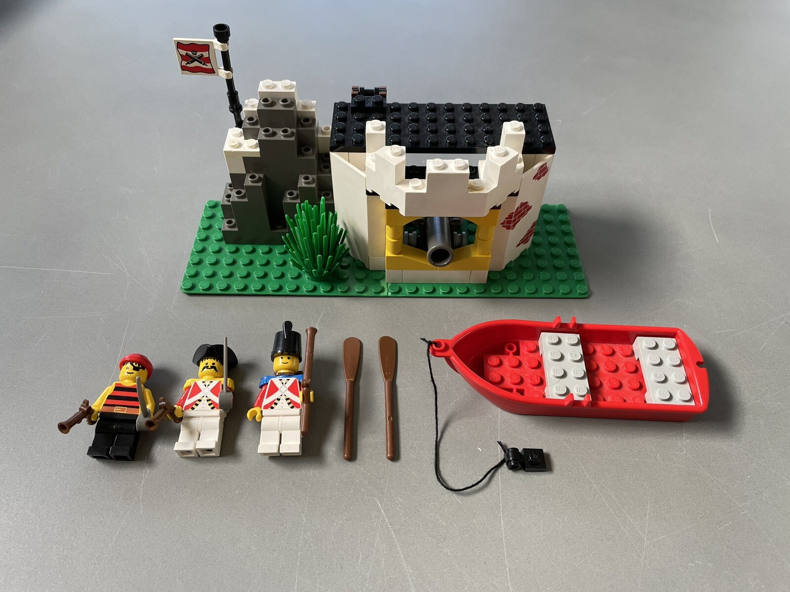 LEGO 6266 Pirates Cannon Cove 100% Complete READ | eBay