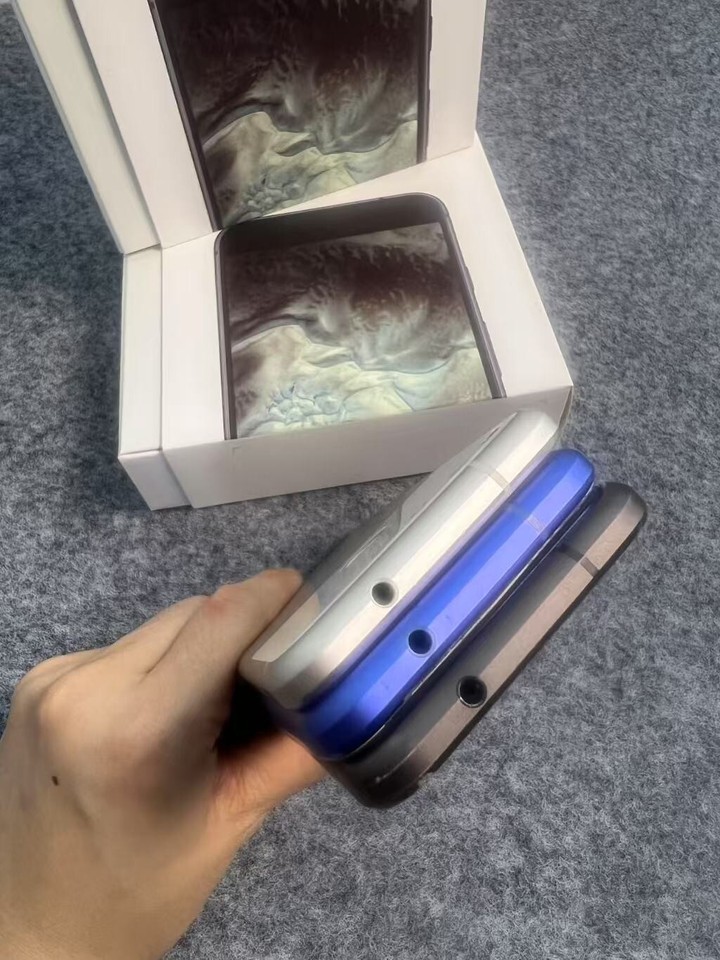 A+ Google Pixel 1st gen 32GB unlocked with box SIM free global smart ...