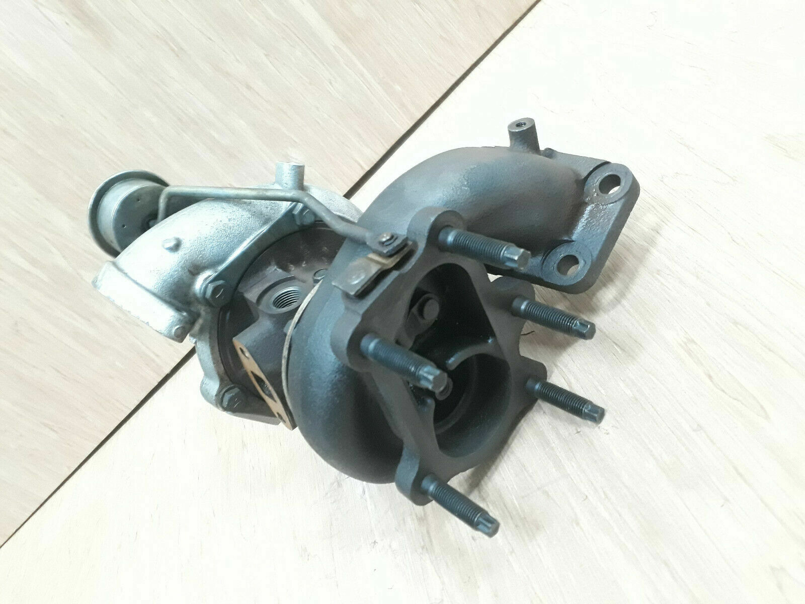 Garrett Ar60 M24n Turbo Charger for Nissan Skyline CEFIRO Original Unit ...