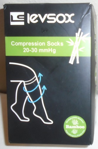 LEVSOX Bamboo Compression Socks, Women&Men 20-30 mmHg Knee High, Size M ...