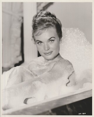 SHIRLEY EATON ORIGINAL PUBLICITY PHOTOGRAPH JAMES BOND CHEESECAKE | eBay