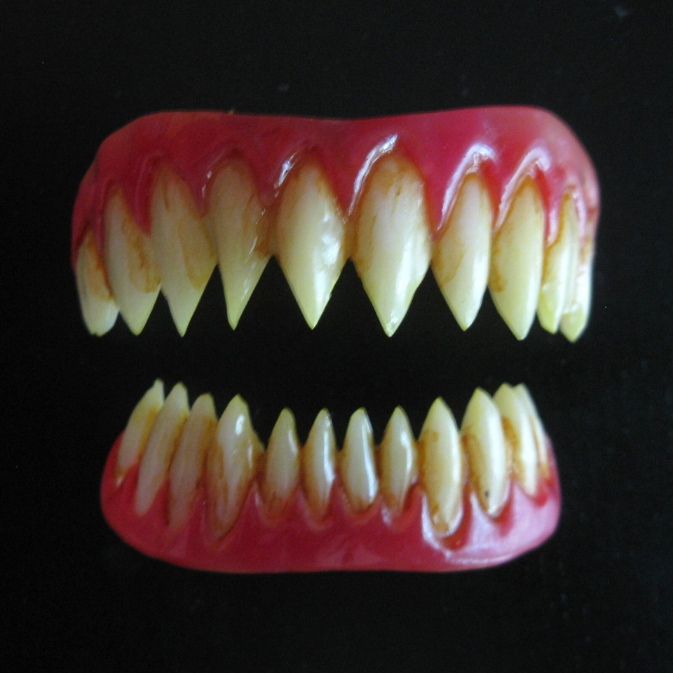 Professional Costume Teeth Pennywise Pointy Appliance 2.0 FX Fangs | eBay