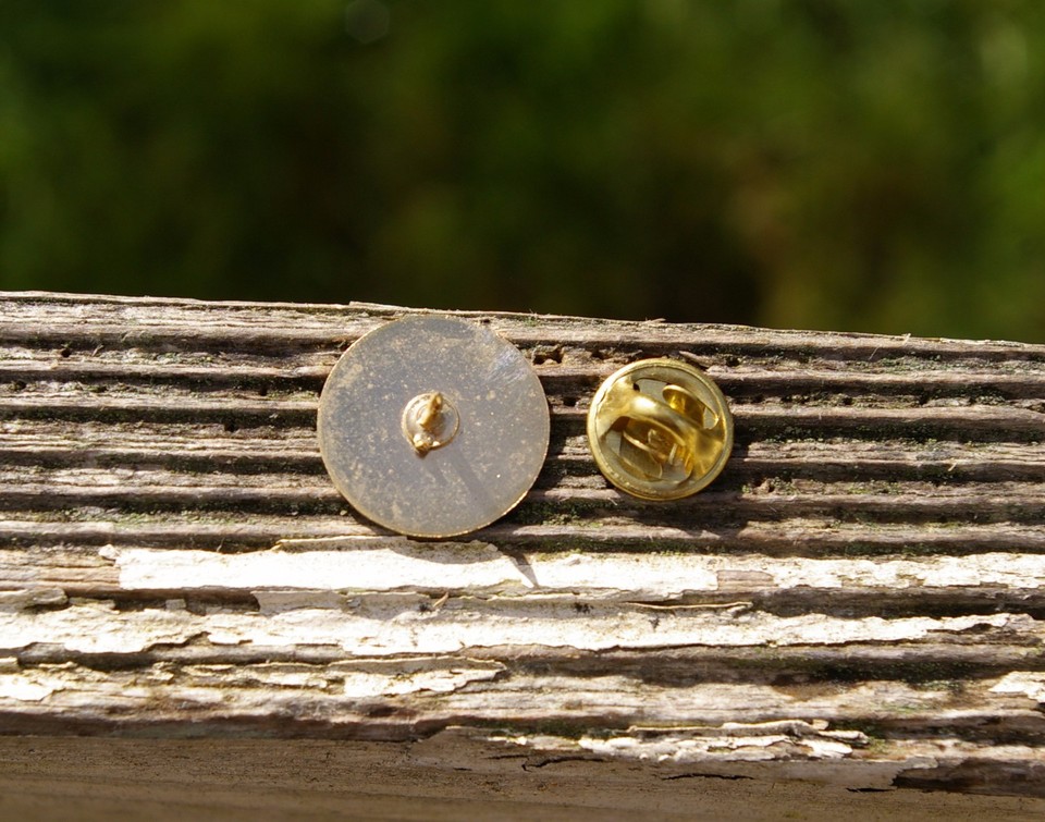 Wal-Mart Safety Excellence Green Cross Metal & Enamel Employee Pin ...