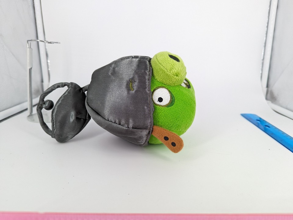 Angry Birds Space Plush HARTZ SAMPLE Satellite Helmet Pig VERY RARE | eBay
