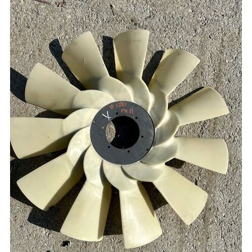 Peterbilt 579 11-blade Engine Fan Assembly # 4735-44515-04 # 13818 | eBay