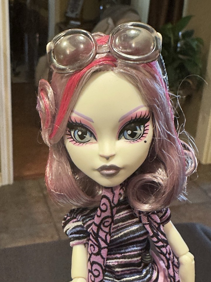 Monster High Catrine DeMew | eBay