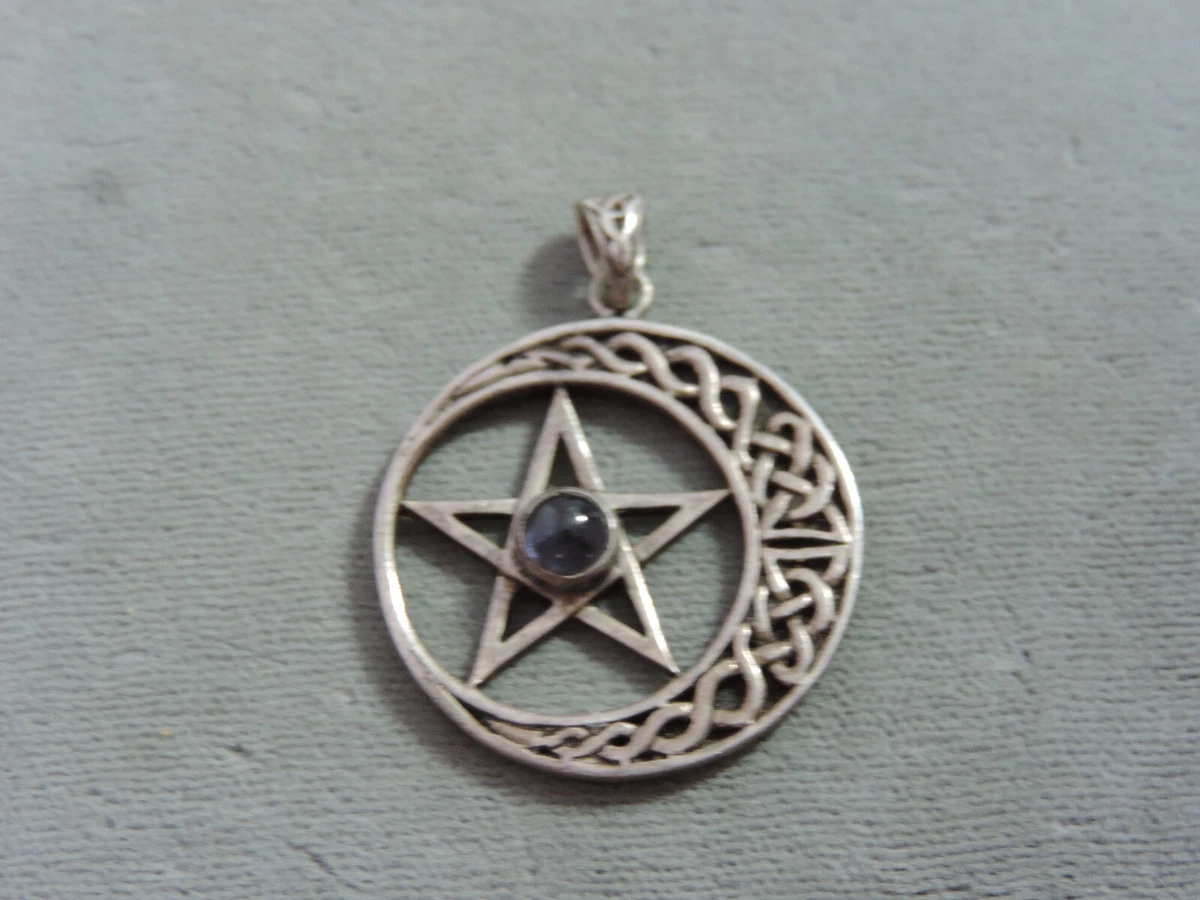 Interlocking Crescent Moons Meaning