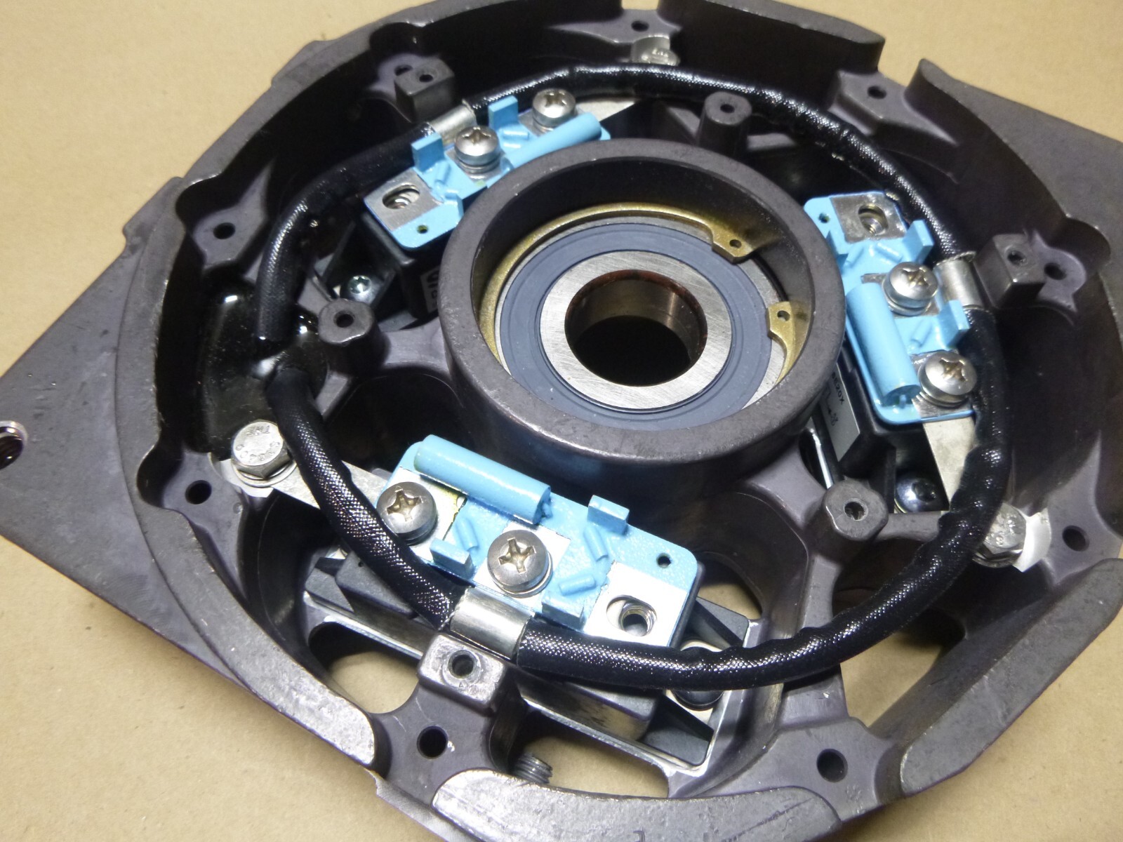 USGI M1097A2 Humvee Niehoff Alternator End Bell Housing N7413, 6620-01 ...