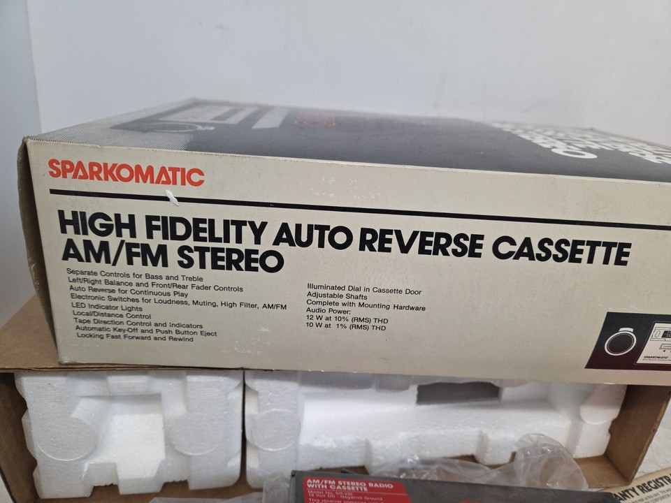 Vintage NOS Sparkomatic SR330 Cassette Tape Player AM/FM Car Stereo 12 ...