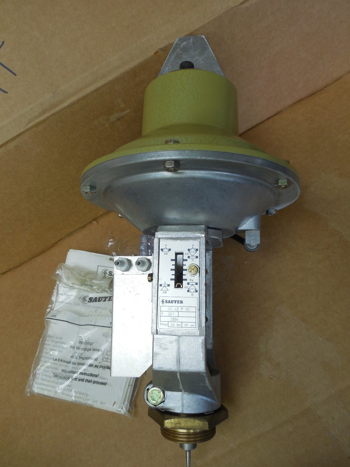SAUTER Actuator & Valve AV42P10 AV 42 P 10 1.5 Bar 22 PSI for sale ...