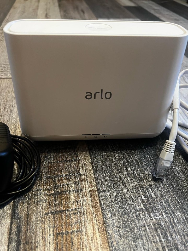 Arlo Netgear Hub Base Station w Siren VMB4000 Camera CCTV WiFi Security ...