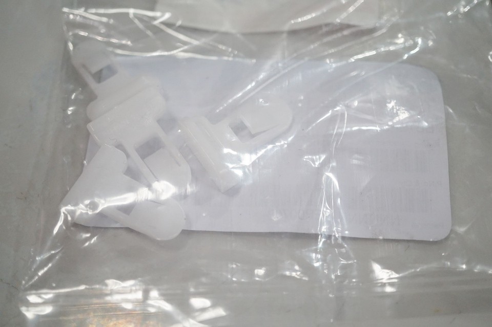 4pc 75392-0K010 RETAINER OUTSIDE MOULDIN FENDER TOYOTA HILUX REVO ROCCO ...