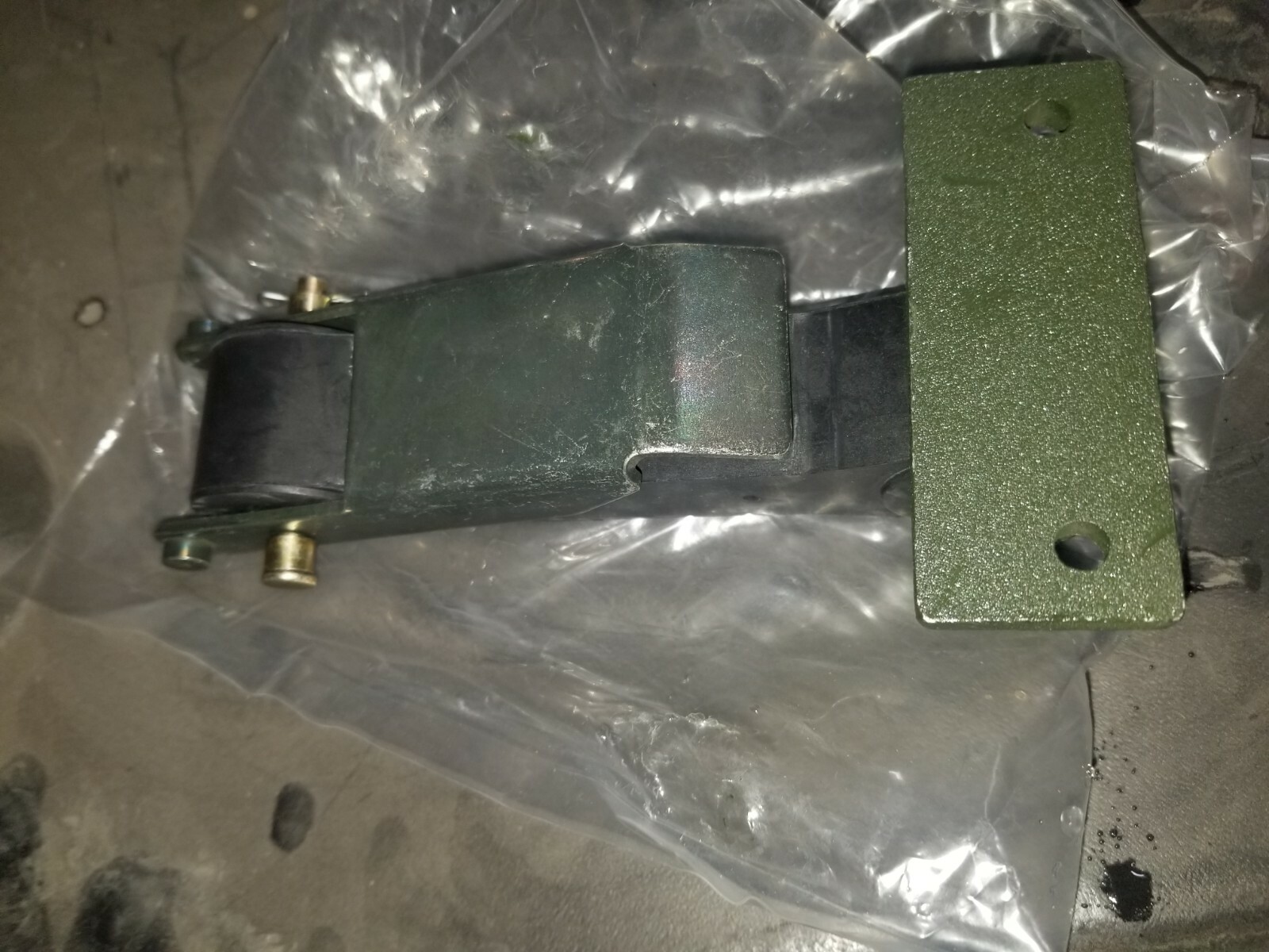 M998 HMMWV HOOD LATCH ASSEMBLY Humvee Hood Latch 1233889 2540-01-185 ...