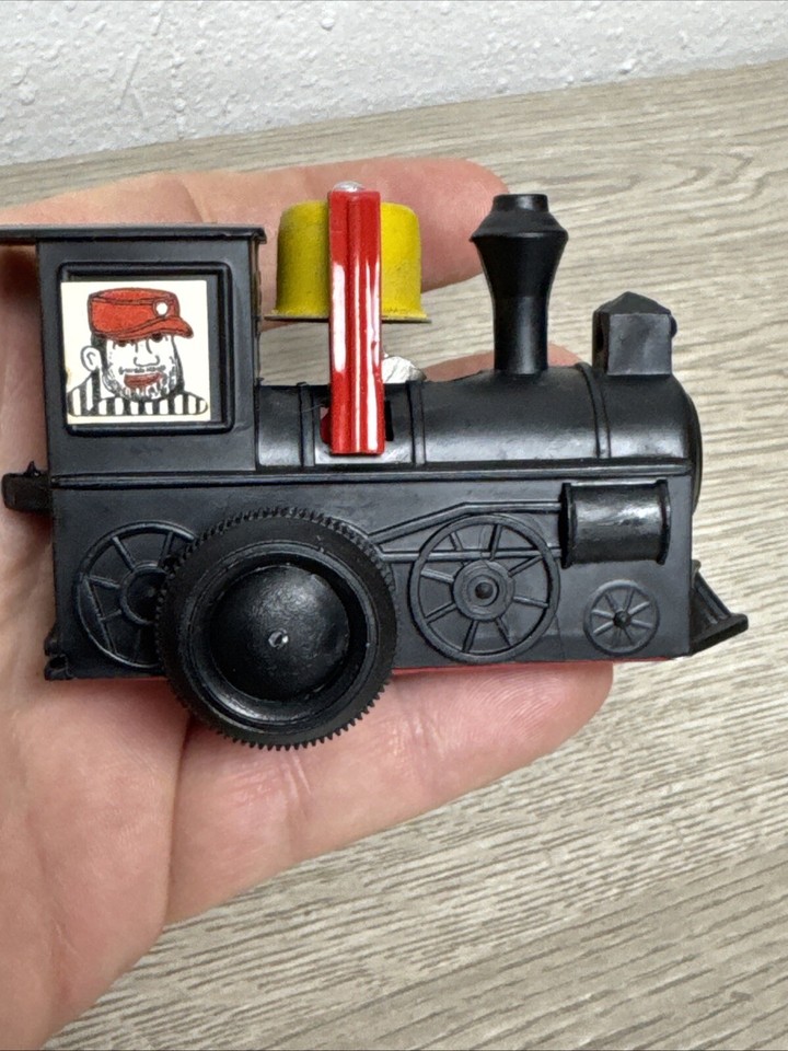 Lot Of 6 Vintage 60s-70’s Wind Up Metal Toys Tin Soldier Zig Zag Train ...