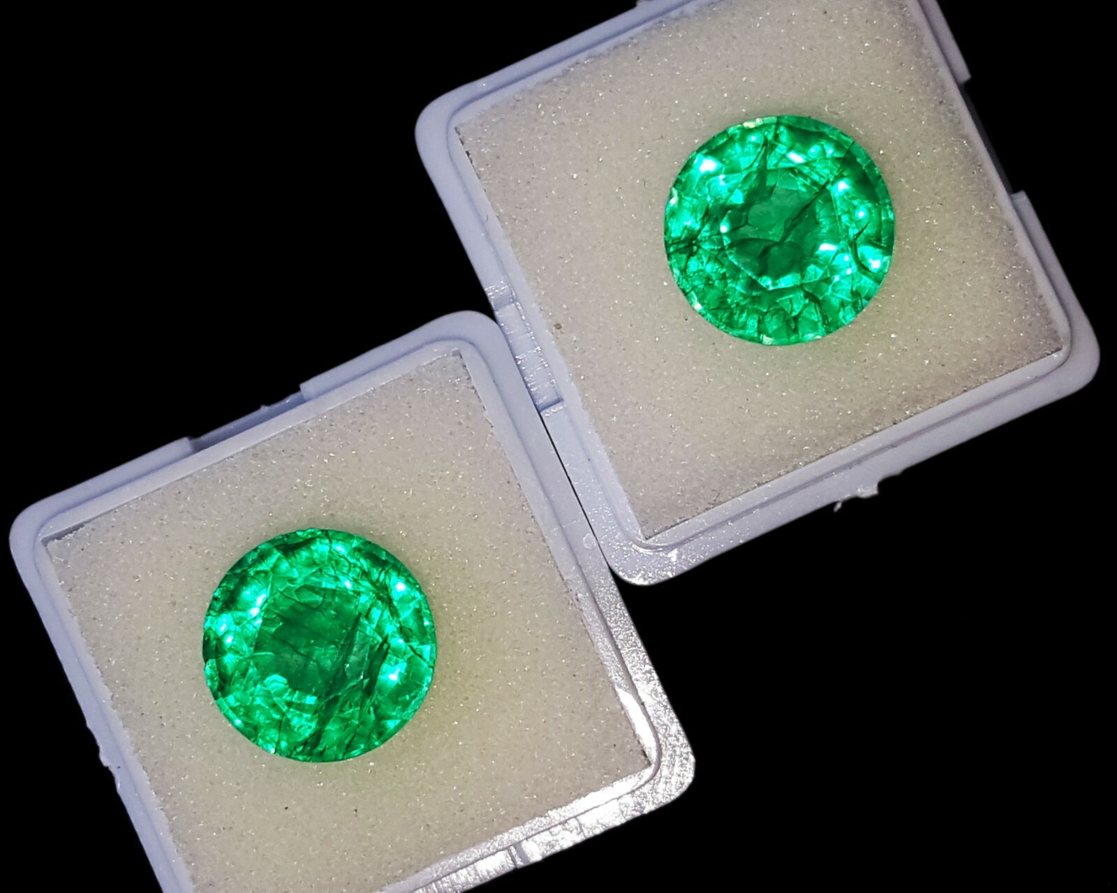 Natural Emerald Round Shape 7 to 9 Ct Certified Pair Loose Gemstone ...