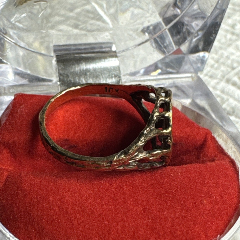 Vtg Panda coin ring 10K solid yellow Gold Diamond cut Bezel copy coin ...