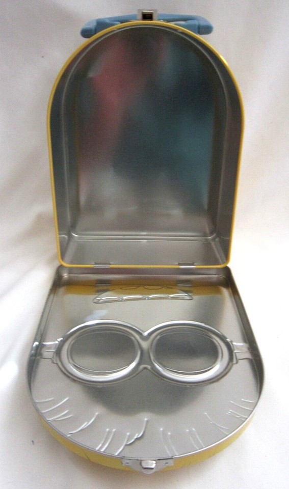 Disney Minions Despicable Me 2 Eyes 7.5" Dome Tin Lunchbox Carrying ...