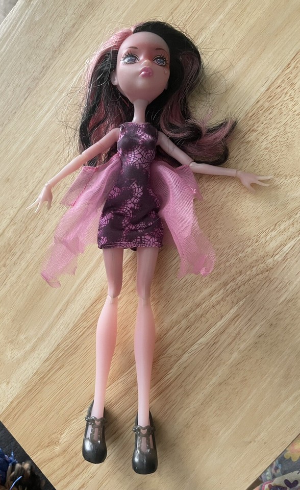 Monster High Draculaura Doll Rare Pink Doll Translucent Doll Heart On Face | eBay