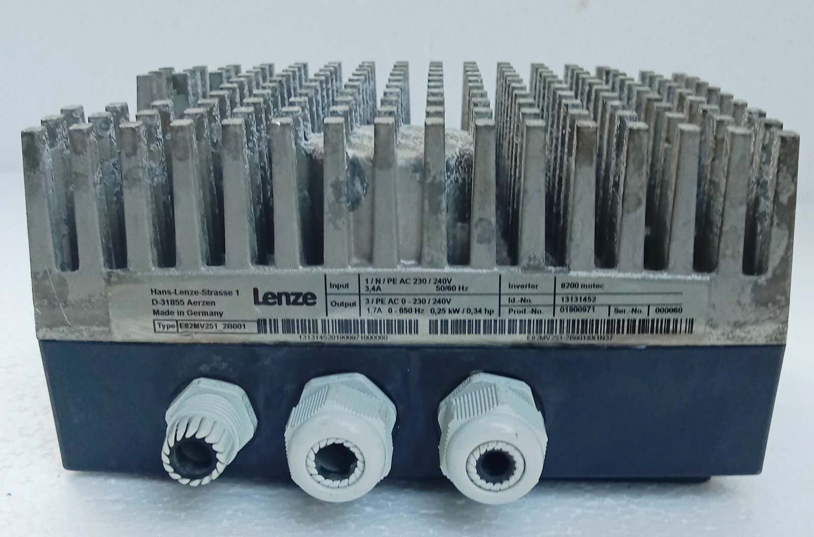 LENZE INVERTER 8200 SERIES MOTEC TYPE E82MV251_2B001 MOTOR CONTROLLER ...