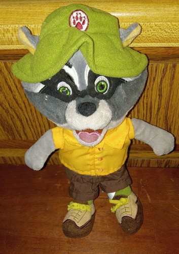 Great Wolf Lodge Oliver Raccoon 11" Plush Stuffed Animal Outfit ...