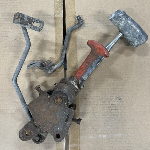Hurst Competition Plus Shifter w/ Reverse Lockout + Parts – Muncie 4 ...