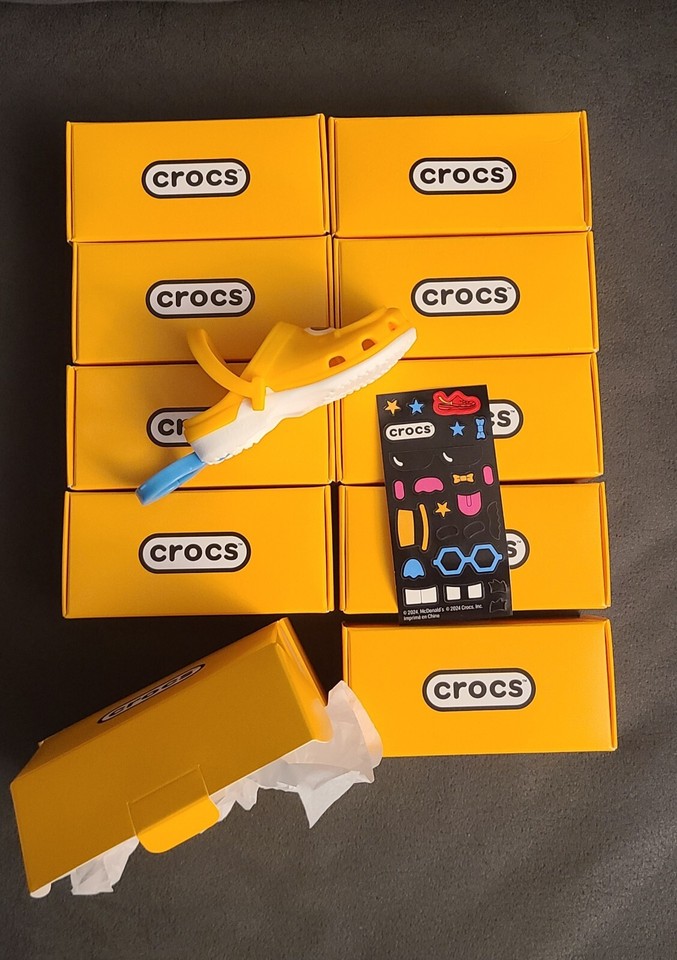 4x Quebec(Canada)Exclusive Yellow Crocs X Mcdonalds Keychain Happy Meal ...