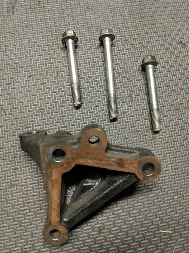 OEM 04-08 Acura TSX Engine Side Post Mount Bracket K24 CL9 11910-RAA ...