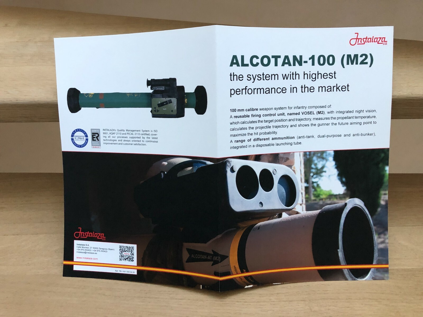 Instalaza ALCOTAN-100 (M2) shoulder-fired anti-armour weapon brochure ...