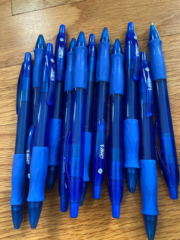 large lot of pens black blue pilot G2 1.0 mm and bic pens | eBay