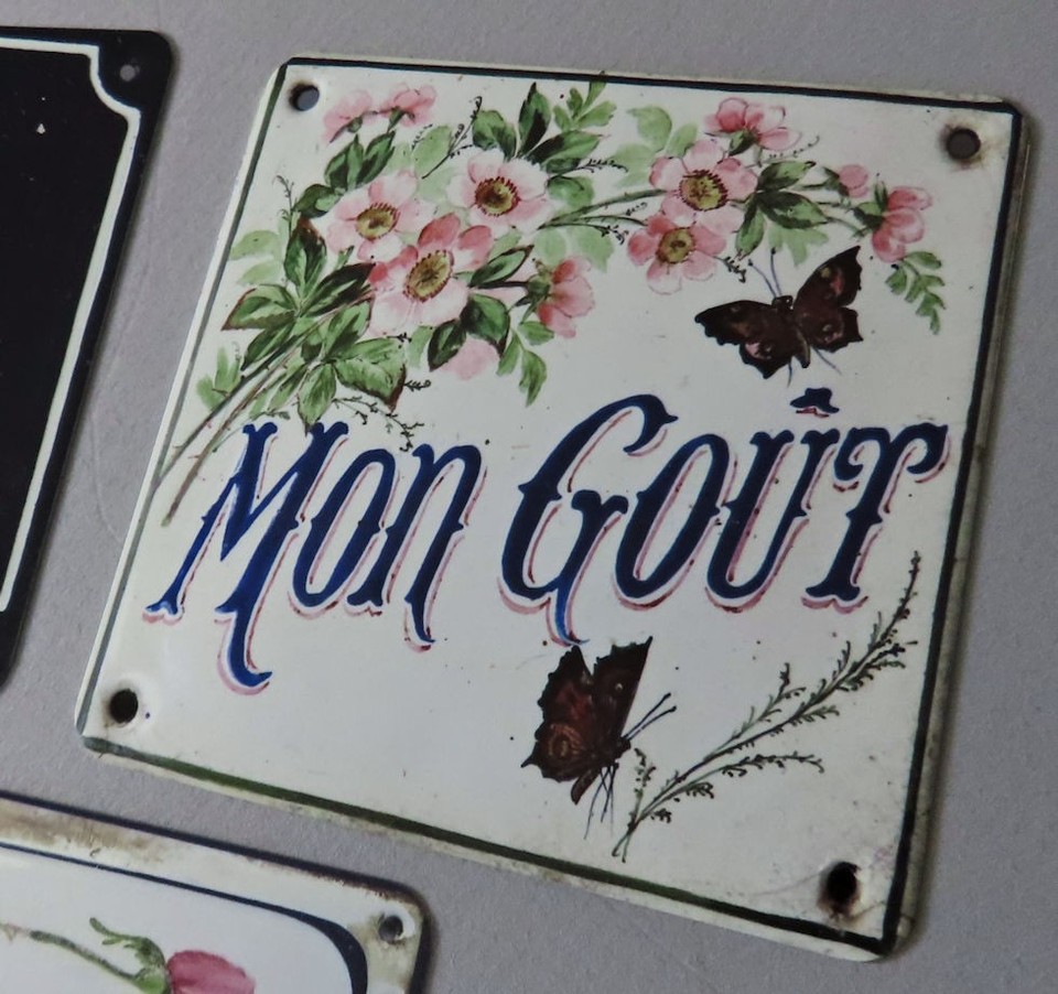 Lot 3 Small Custom TIN Signs Lithographed FRENCH VILLA Boutique ...