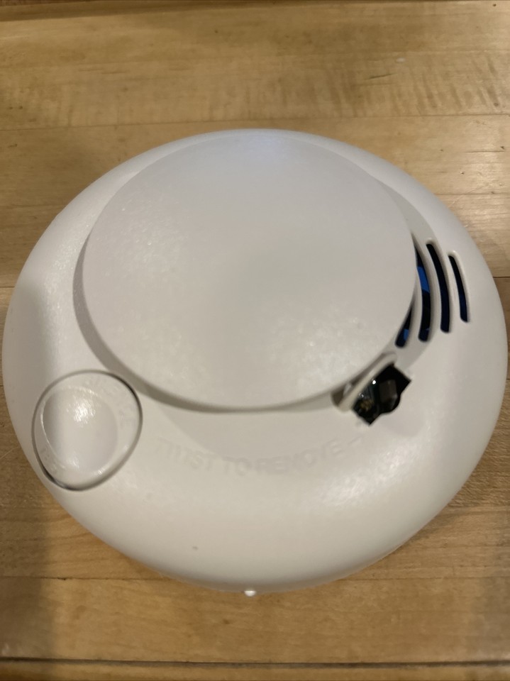 ADT Smoke Wireless Alarm Detector | eBay