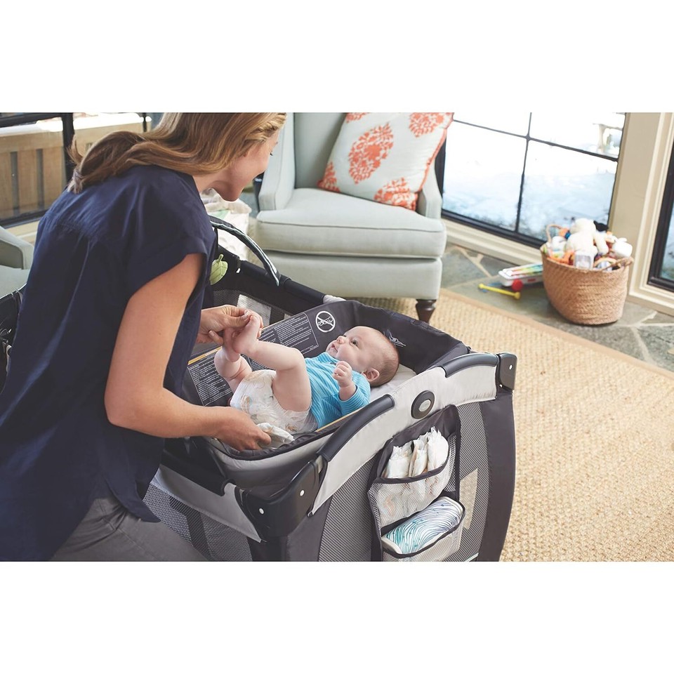 Graco Pack 'n Play Playard with Reversible Seat & Changer LX, Basin ...
