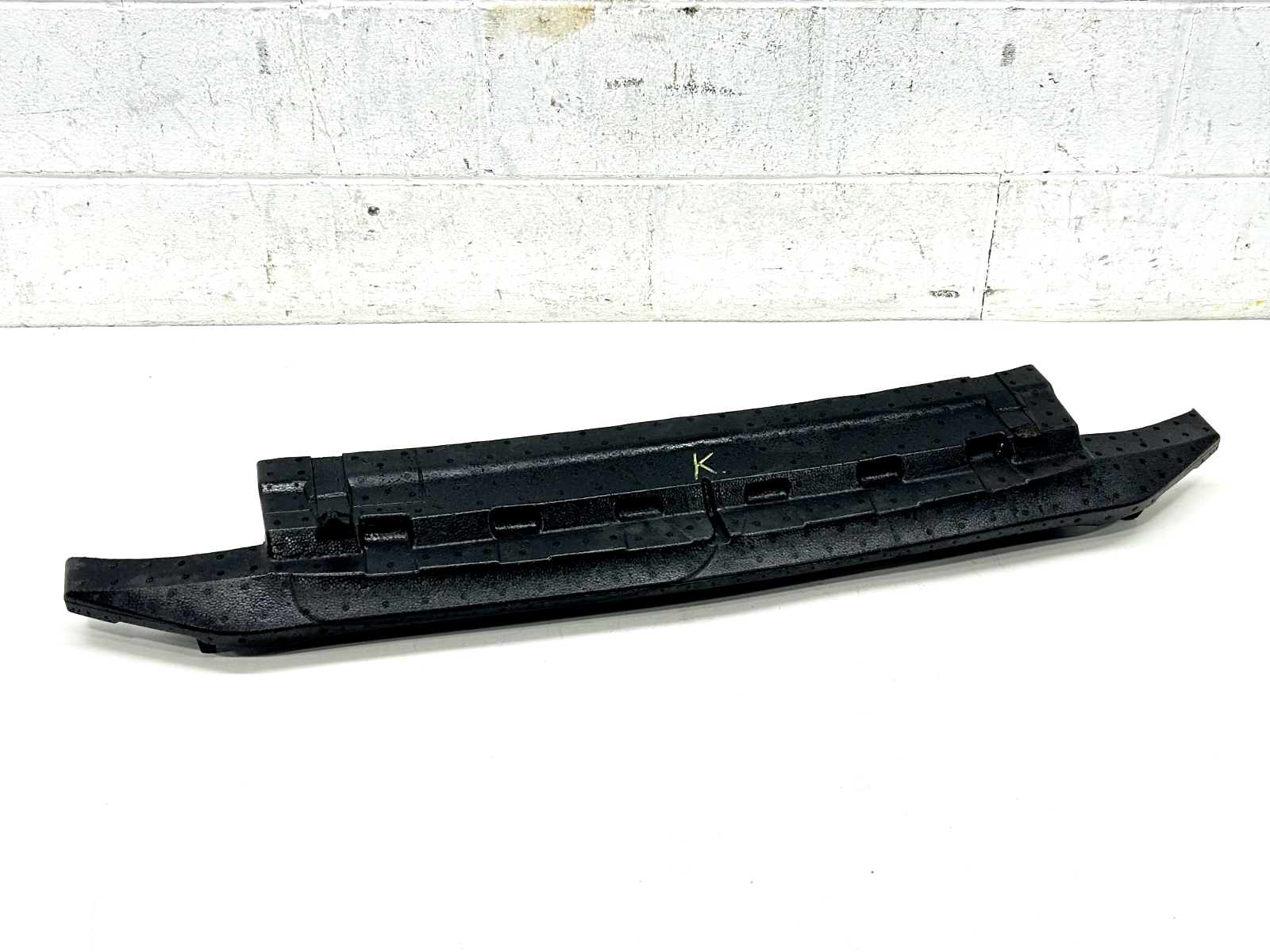 2007-2009 AUDI Q7 - FRONT BUMPER IMPACT ABSORBER FOAM 4L0807550E BLACK ...